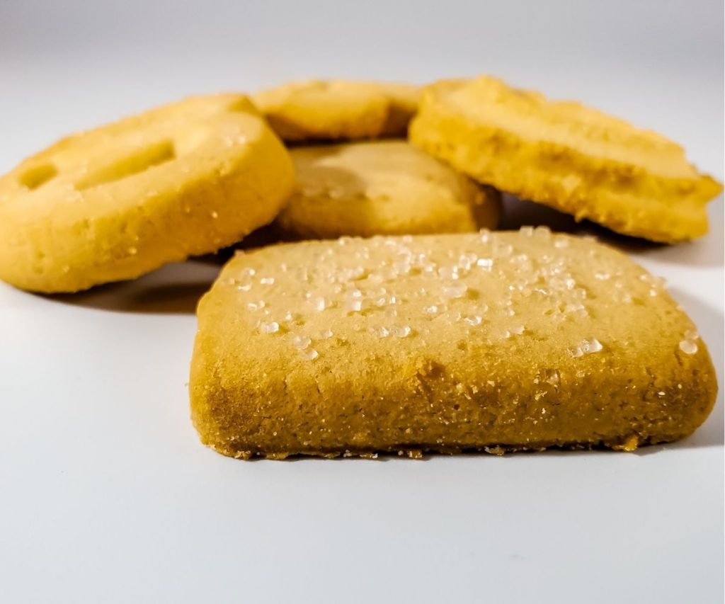 How to Make Classic Mary Berry Shortbread Biscuits at Home - Pure Delicious
